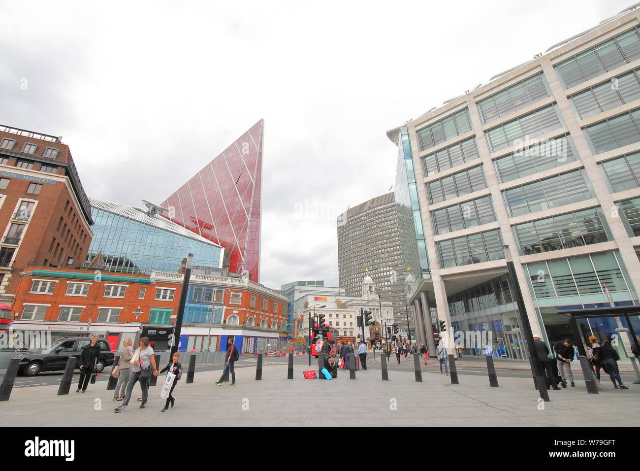 Victoria London modern, architecture cityscape England Stock Photo - Alamy