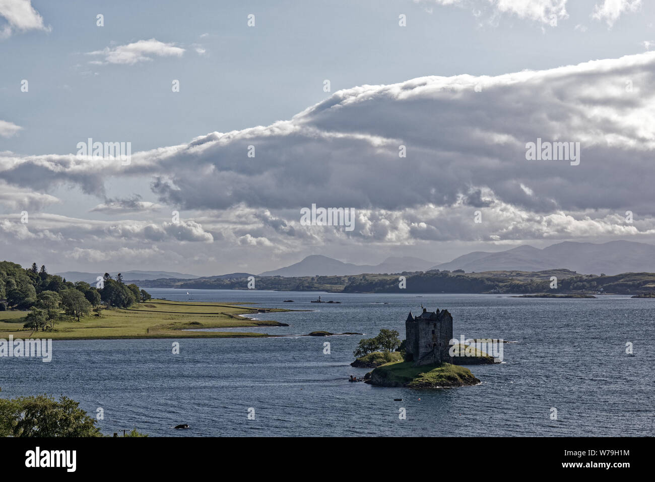 Castle Stalker in Loch Linnhe, Appin, Scotland, UK Stock Photo - Alamy