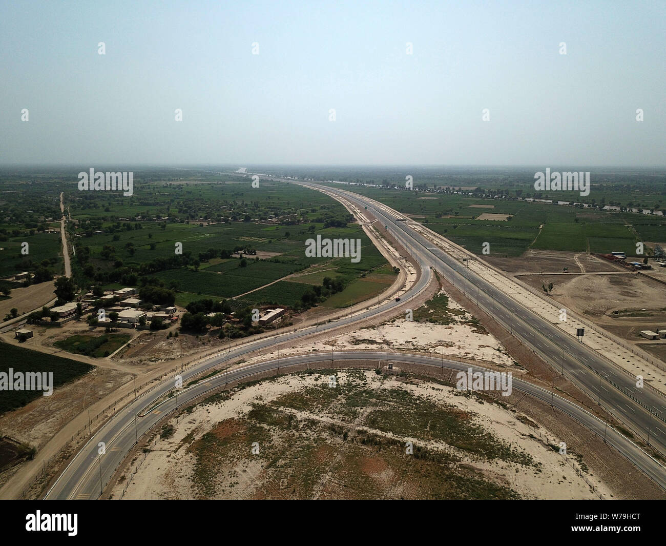 120 kmh hi-res stock photography and images - Alamy