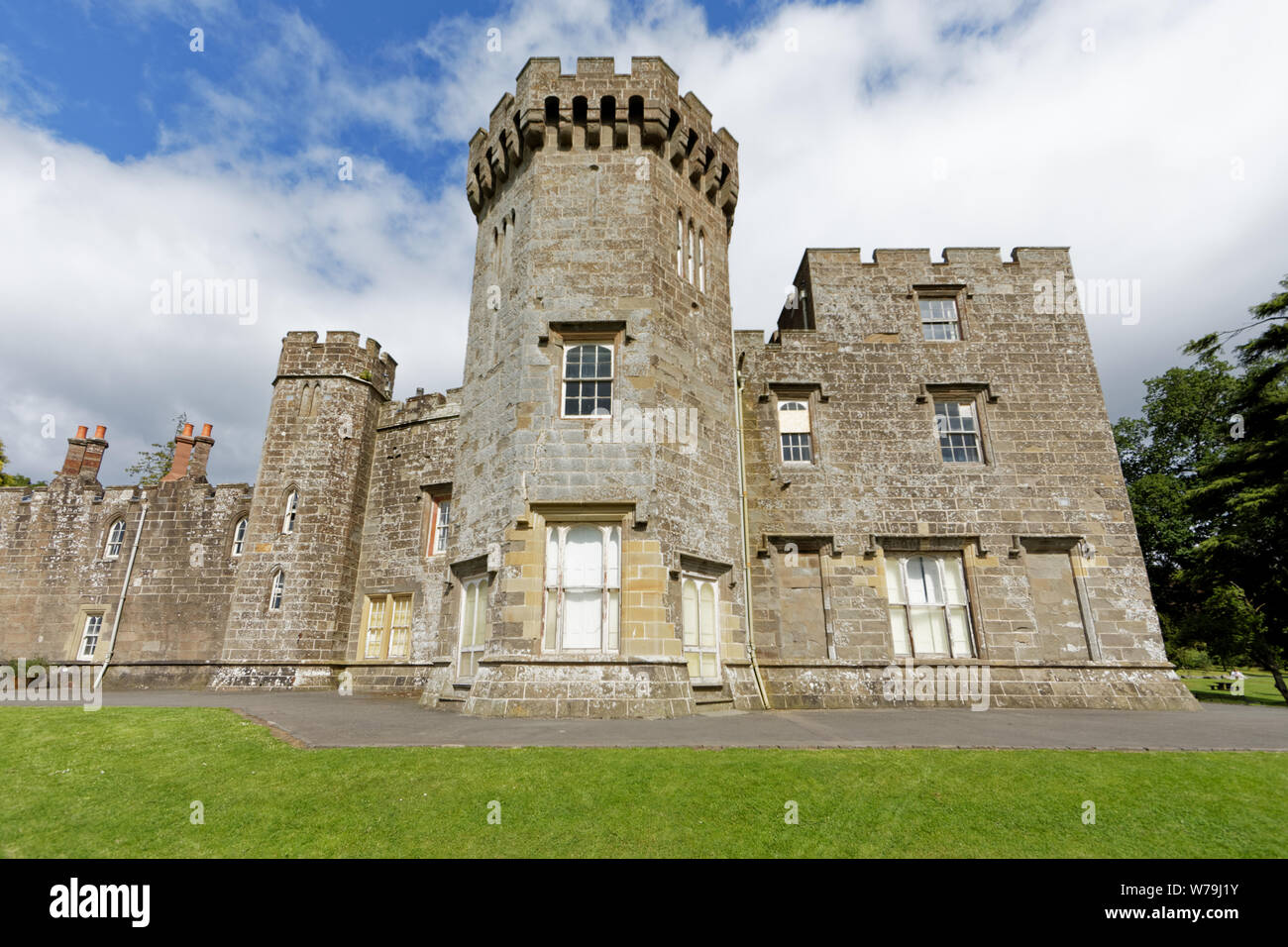 Balloch loch lomond hi-res stock photography and images - Alamy