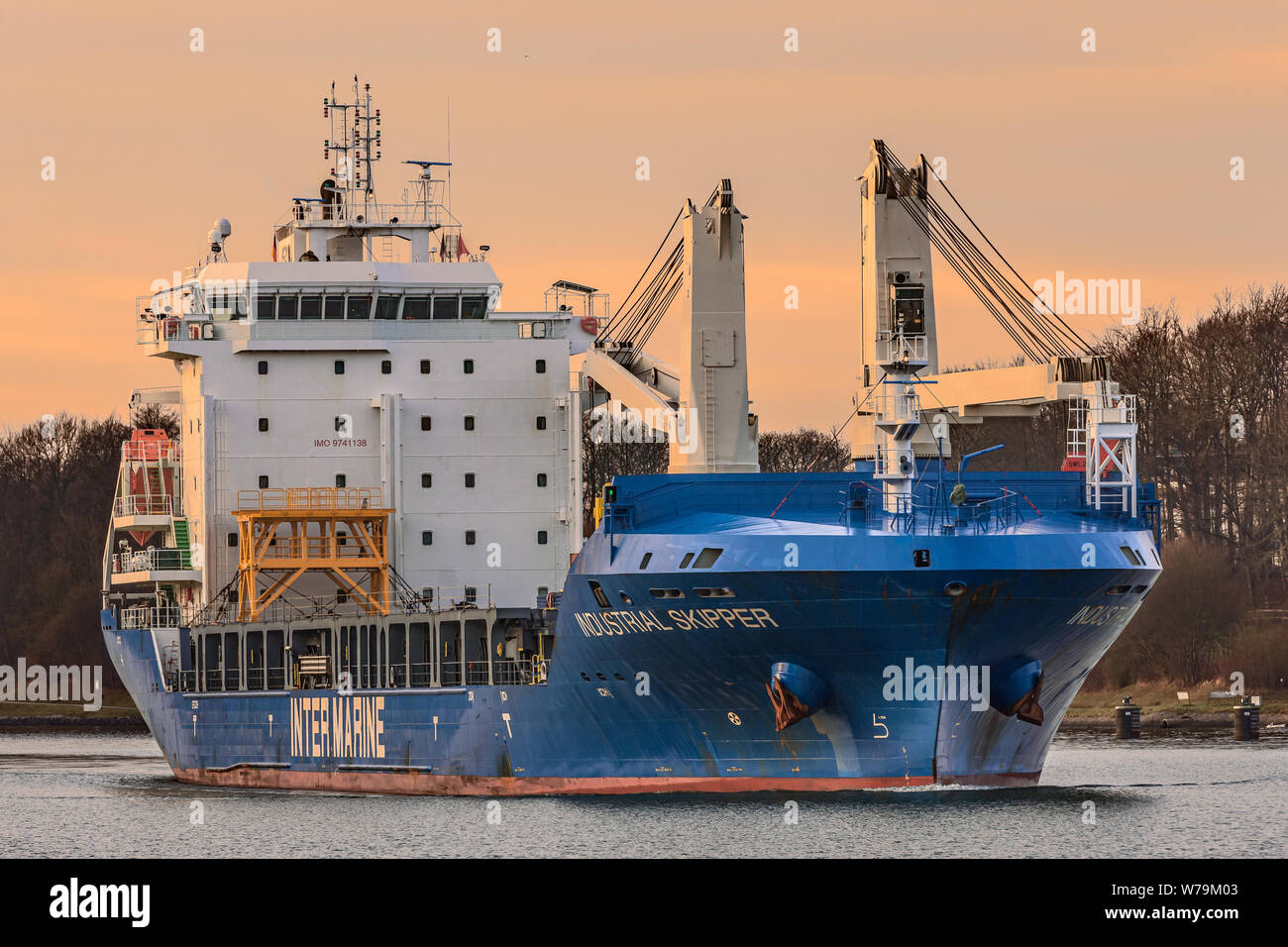 Vessel skipper hi-res stock photography and images - Alamy