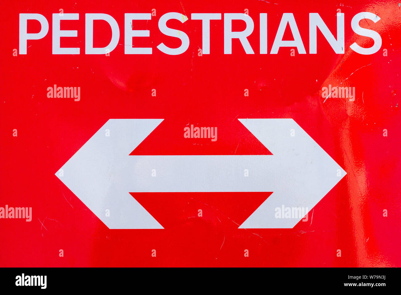Pedestrians sign hi-res stock photography and images - Alamy