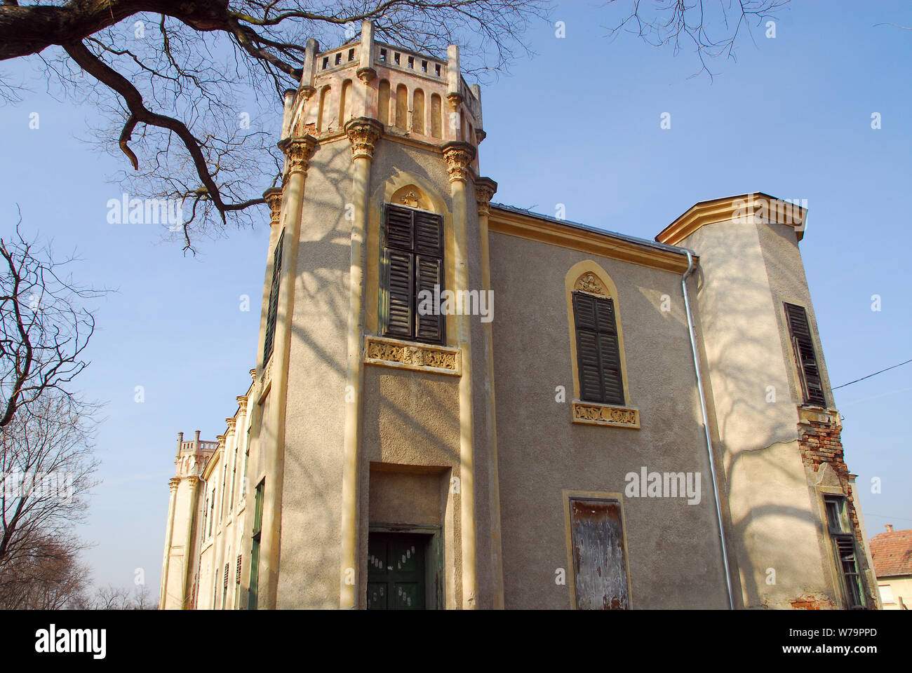 Egyed hi-res stock photography and images - Alamy