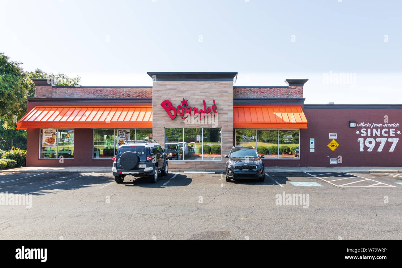 Bojangles restaurant sign hi-res stock photography and images - Alamy