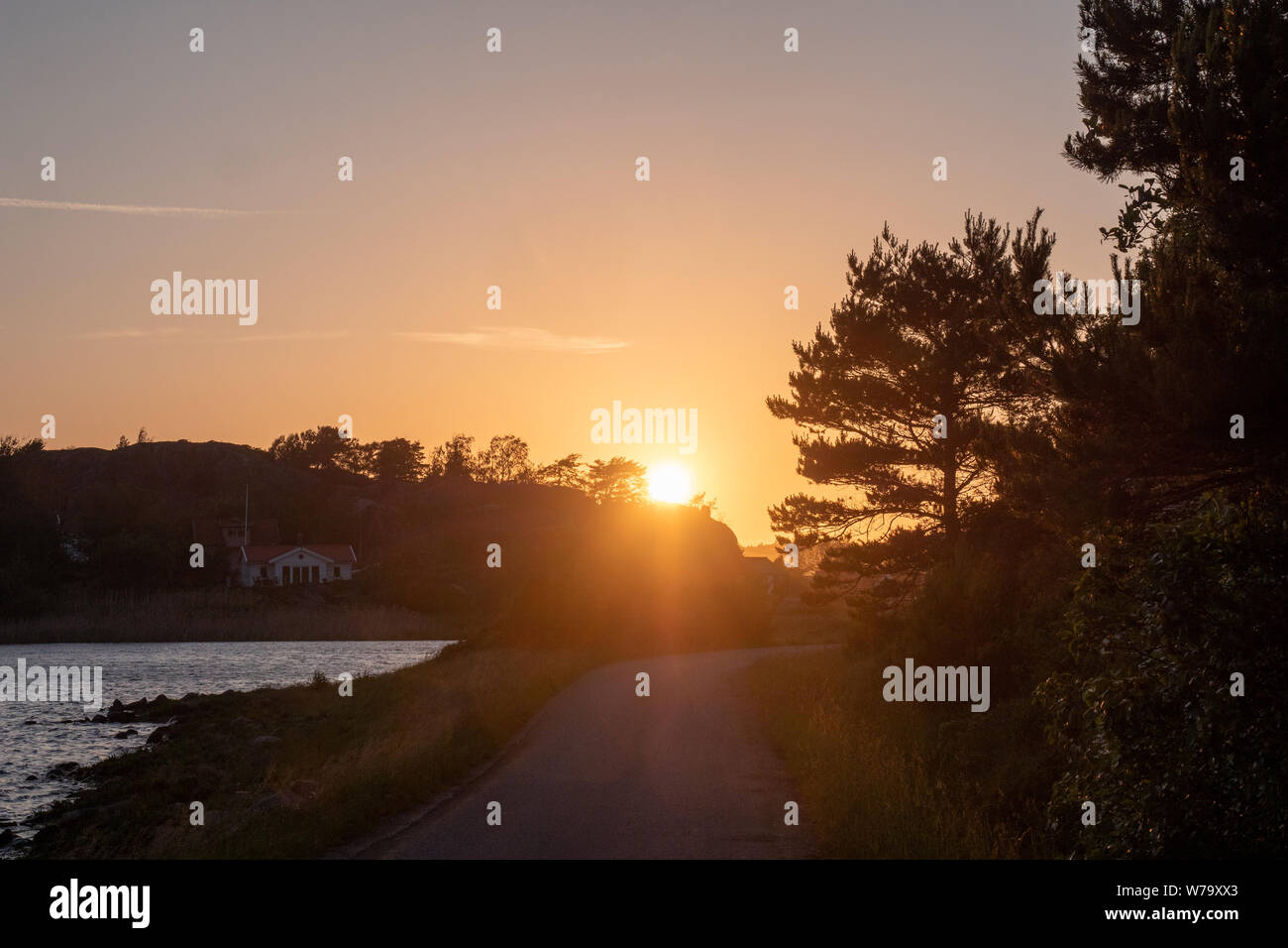 Norway summer solstice hi-res stock photography and images - Alamy