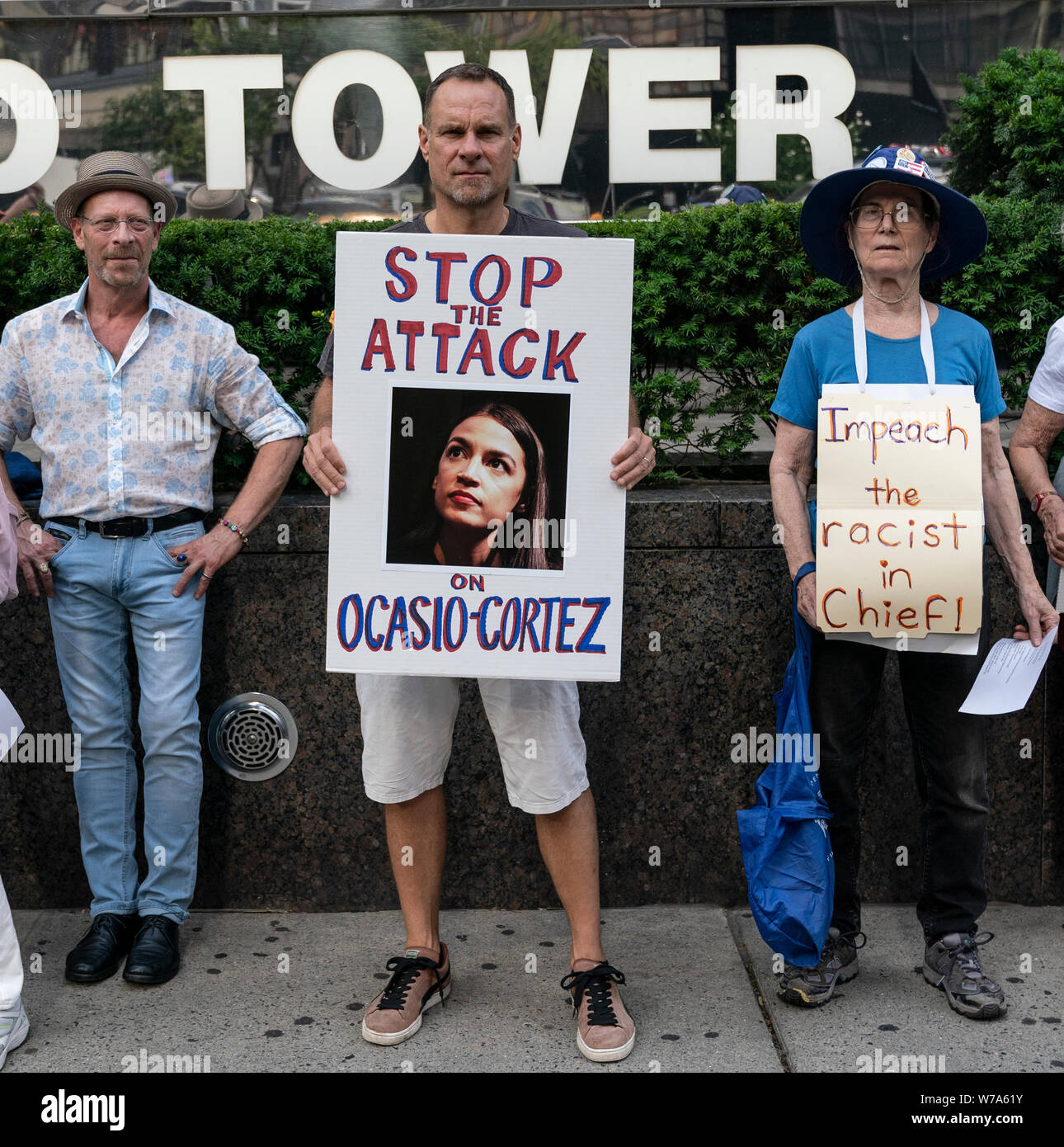 Rise and resist group hi-res stock photography and images - Alamy