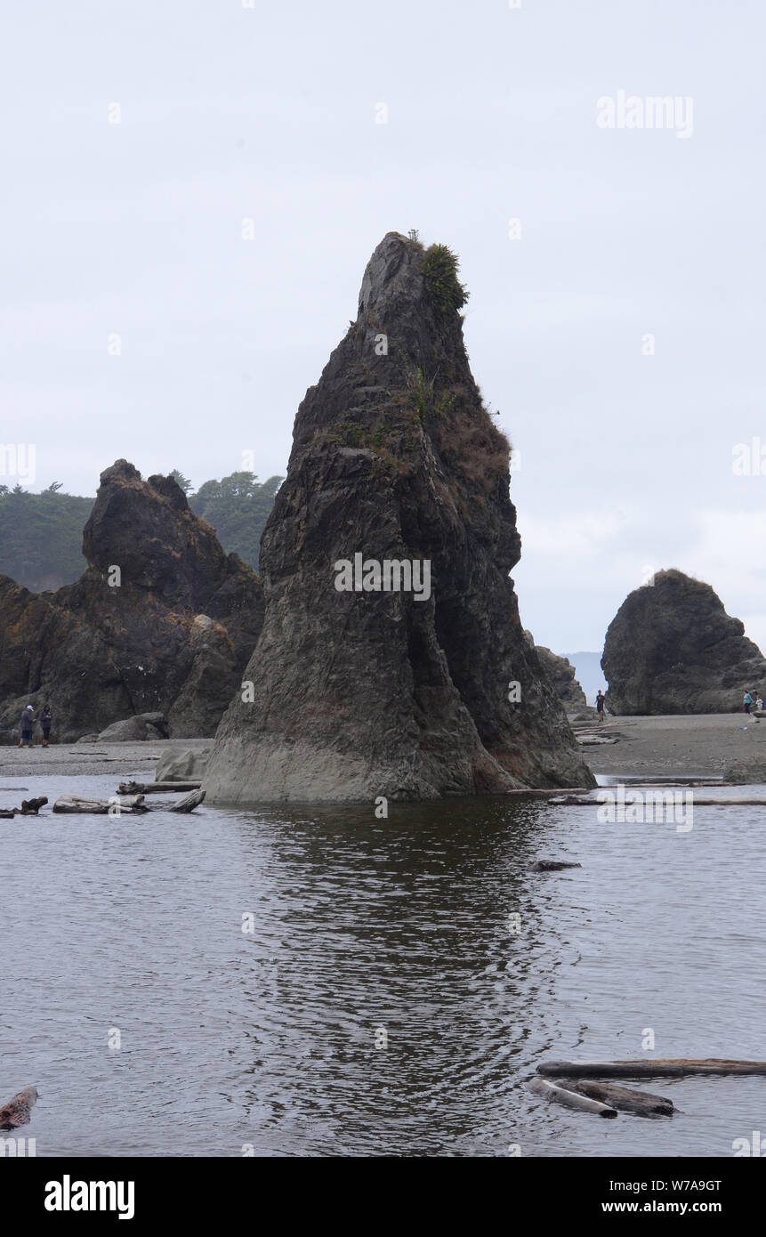 Shades of ruby hi-res stock photography and images - Alamy