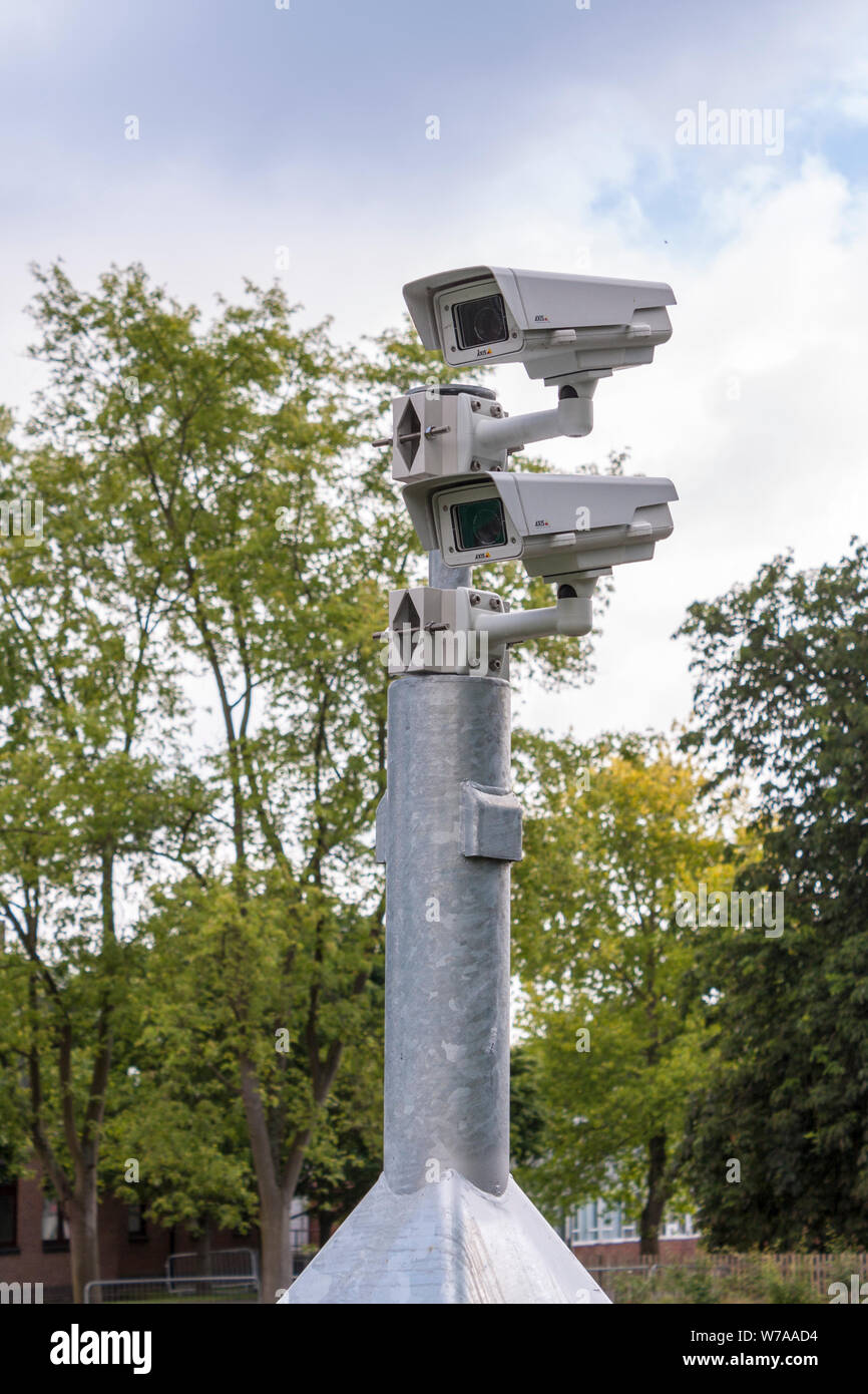 Multiple CCTV cameras mounted on post Stock Photo - Alamy