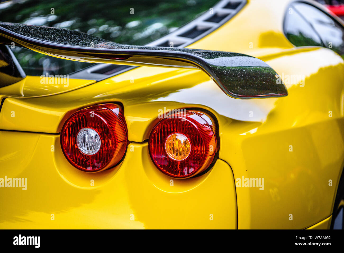 Ferrari f430 rear hi-res stock photography and images - Alamy