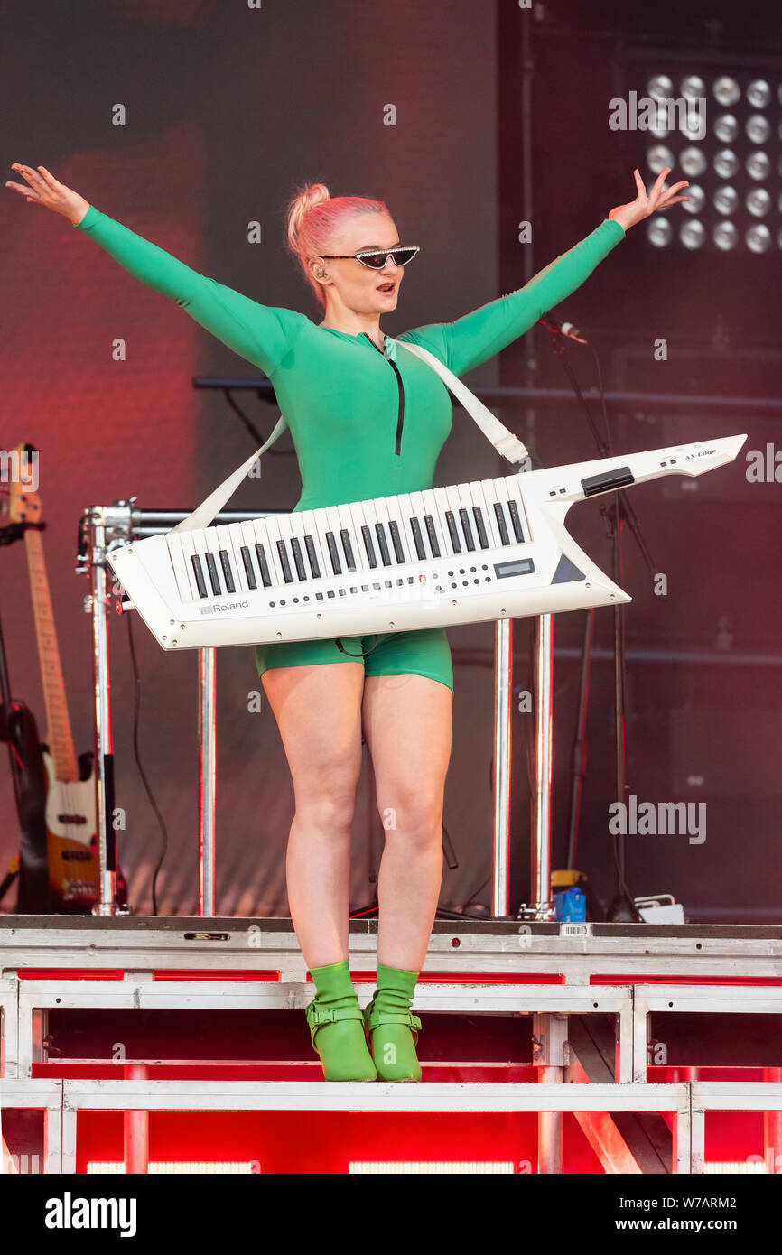 Grace preston hi-res stock photography and images - Alamy