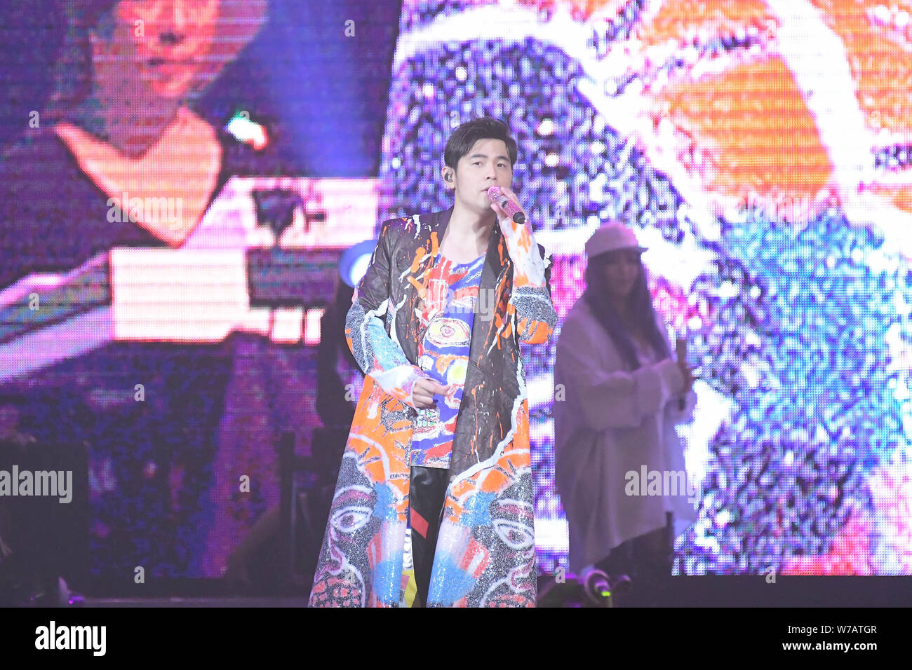 **TAIWAN OUT**Taiwanese singer Jay Chou performs at the last Taipei ...