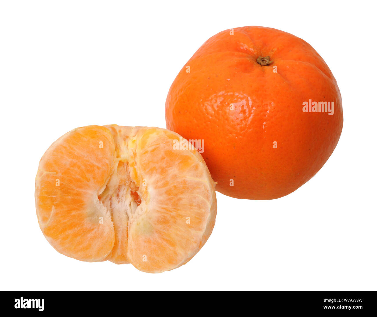 peeled and whole tangerine isolated on white background Stock Photo - Alamy