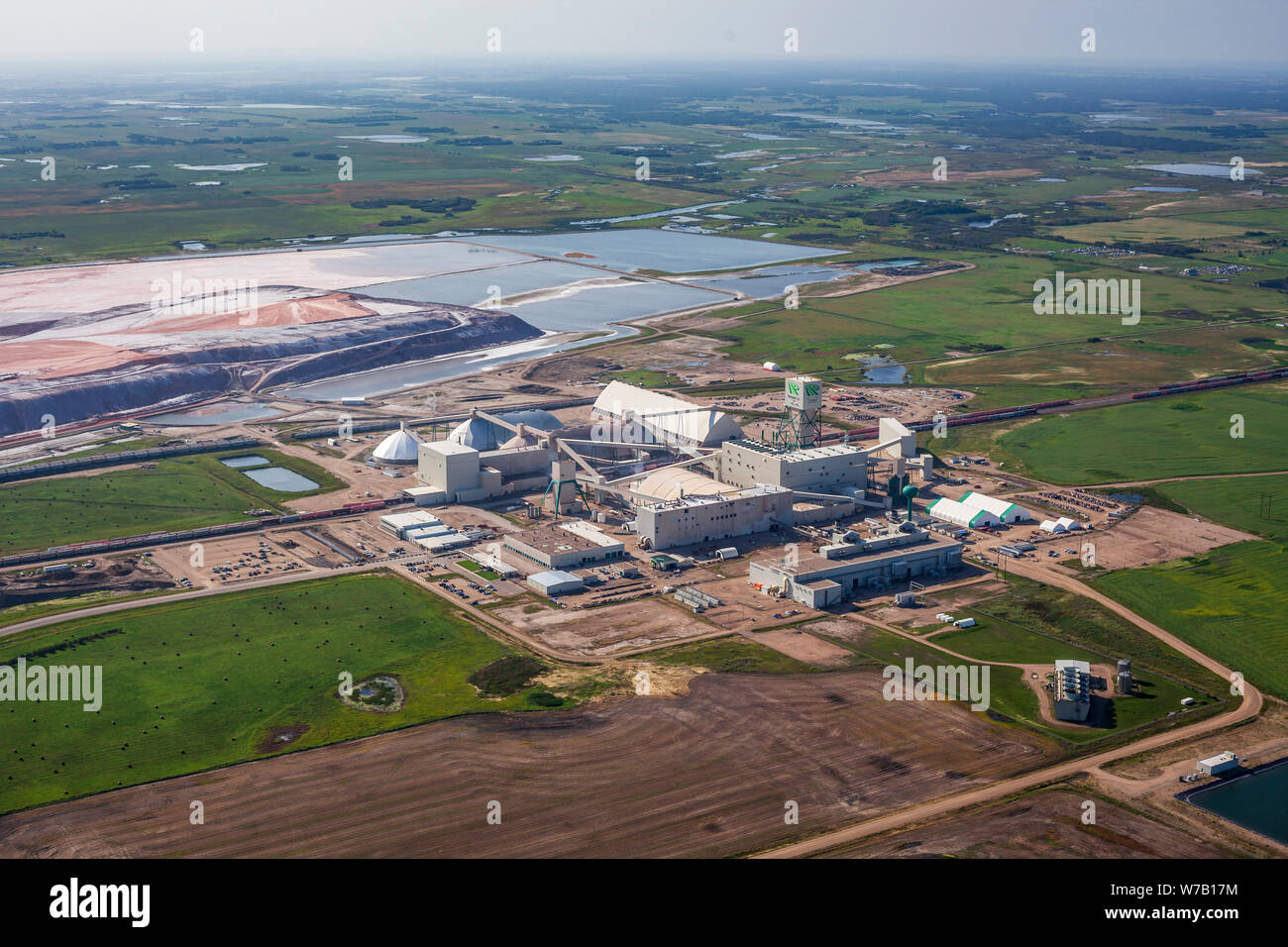 Potash Mining Saskatchewan Stock Photos & Potash Mining Saskatchewan ...