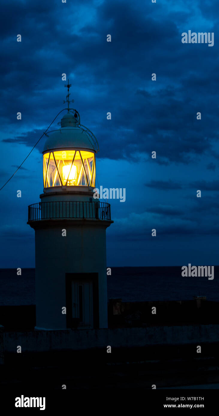 Fog flare service hi-res stock photography and images - Alamy