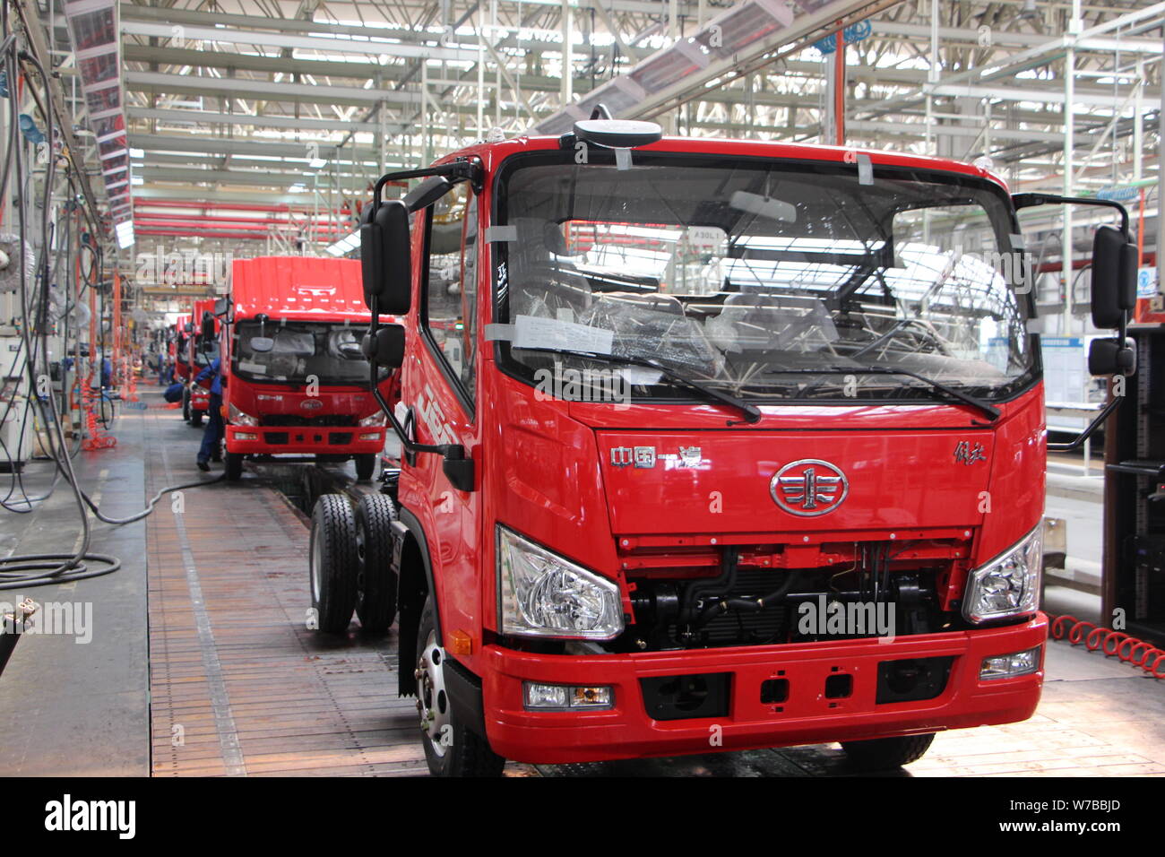 Faw trucks hi-res stock photography and images - Alamy