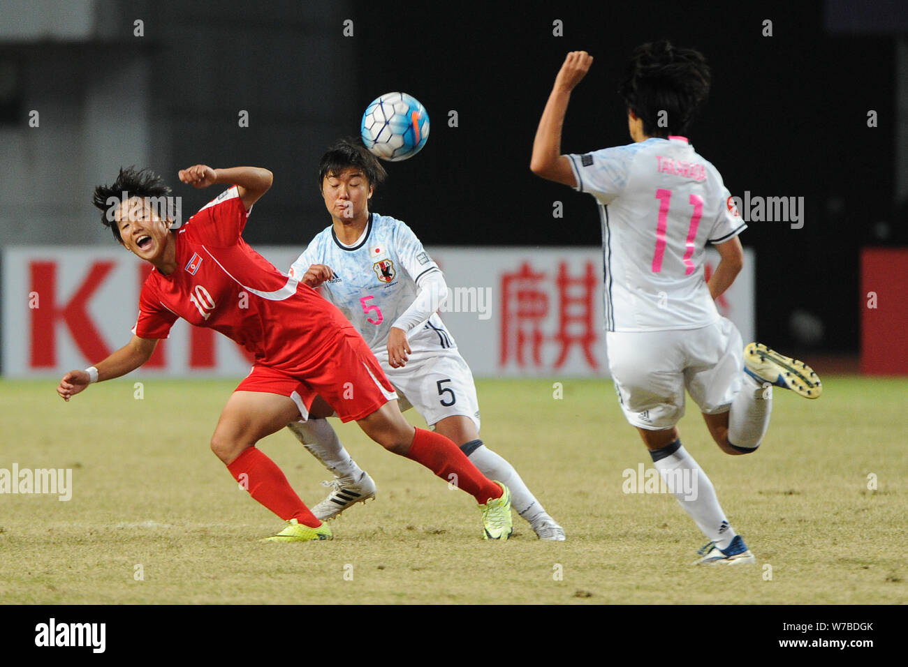 Riko Ushijima, right, of Japan challenges Ri Hae Yon of DPR of Korea in ...