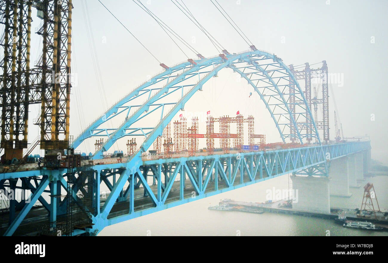 The main arch part of world's longest cable-stayed bridge, the Hutong ...