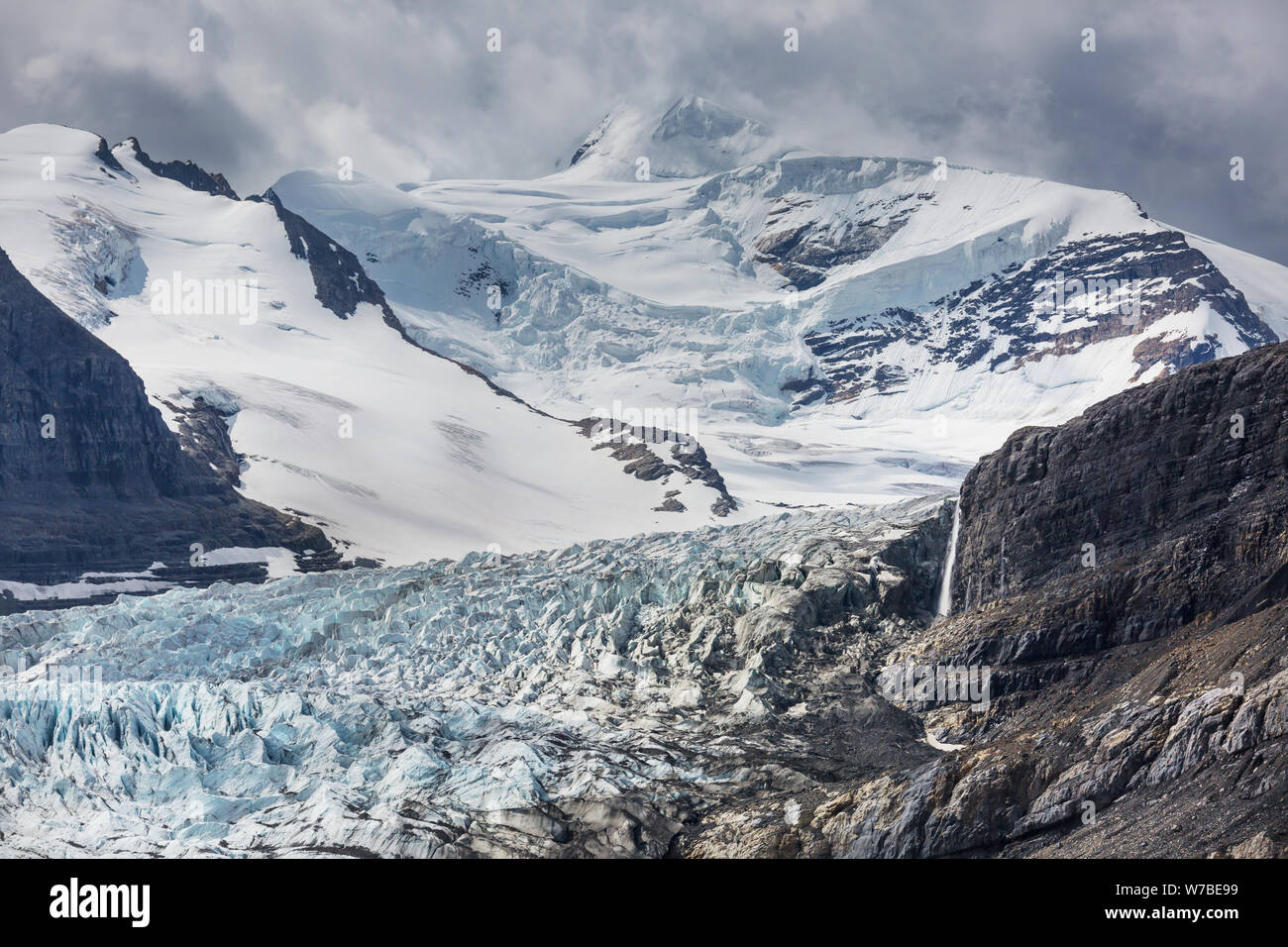 Valemount canada hi-res stock photography and images - Alamy