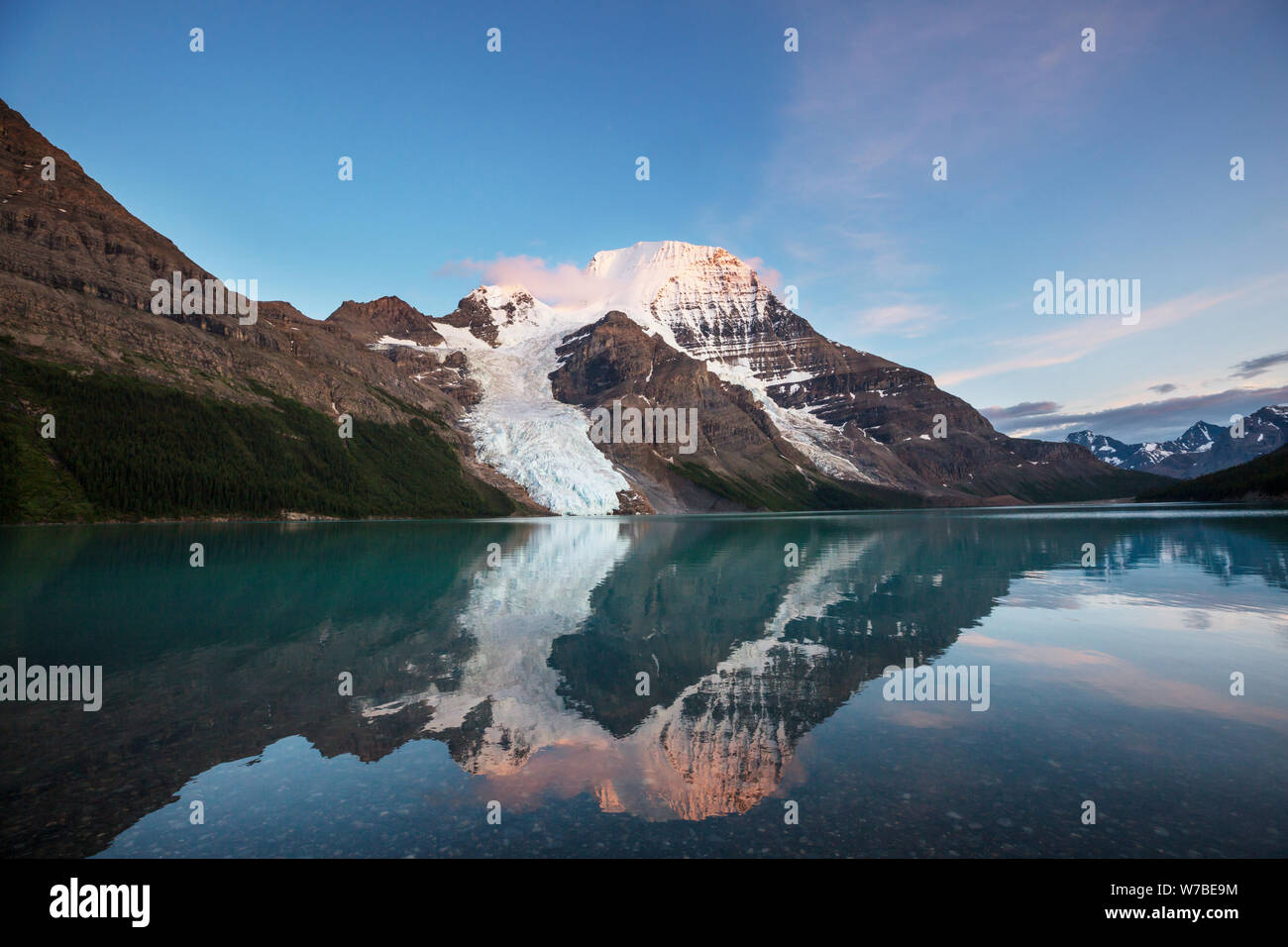 Beautiful Mount Robson in summer season, Canada Stock Photo - Alamy