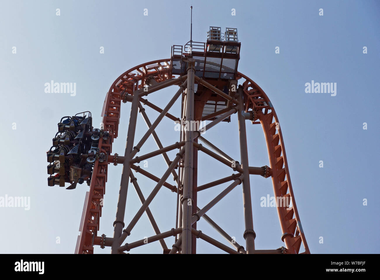 Holidaymakers take a ride on the Asia's first vertical roller coaster ...