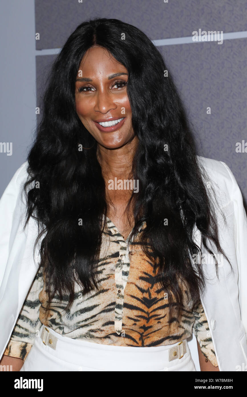 Los Angeles, California, USA. 4th August, 2019. Supermodel Beverly ...