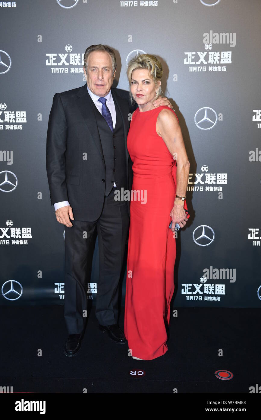 Charles roven hi-res stock photography and images - Alamy