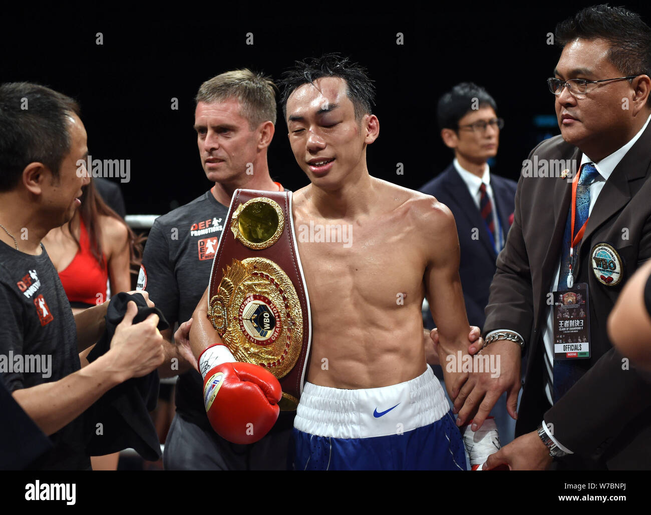 Rex Tso Sing-yu of Hong Kong celebrates after winning the WBO super ...