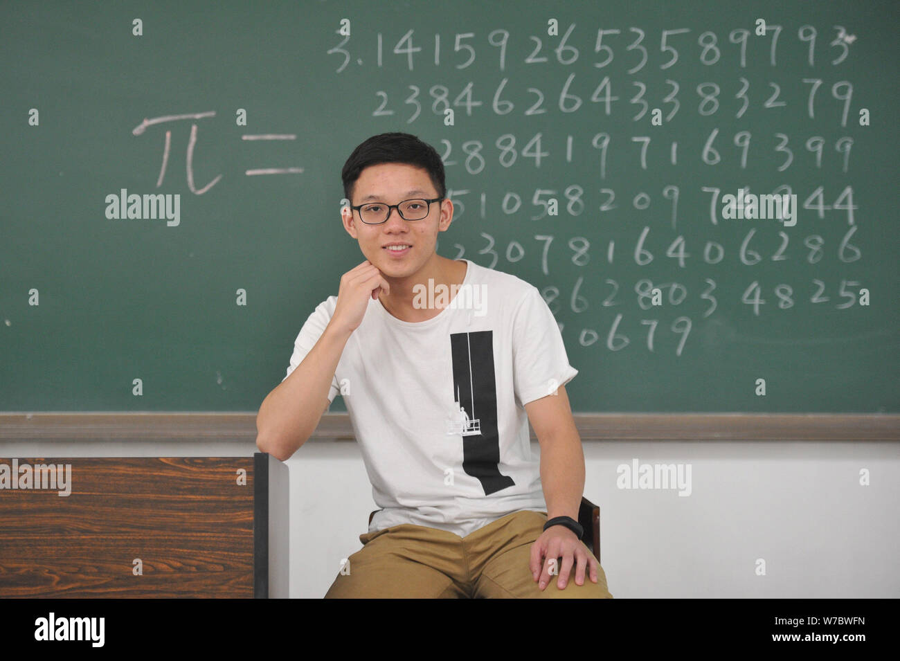 Qiu Wei from South China Agricultural University (SCAU) awarded the ...