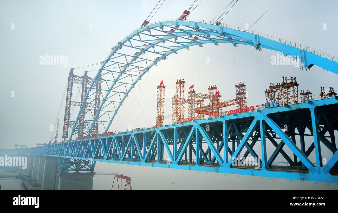 The main arch part of world's longest cable-stayed bridge, the Hutong ...