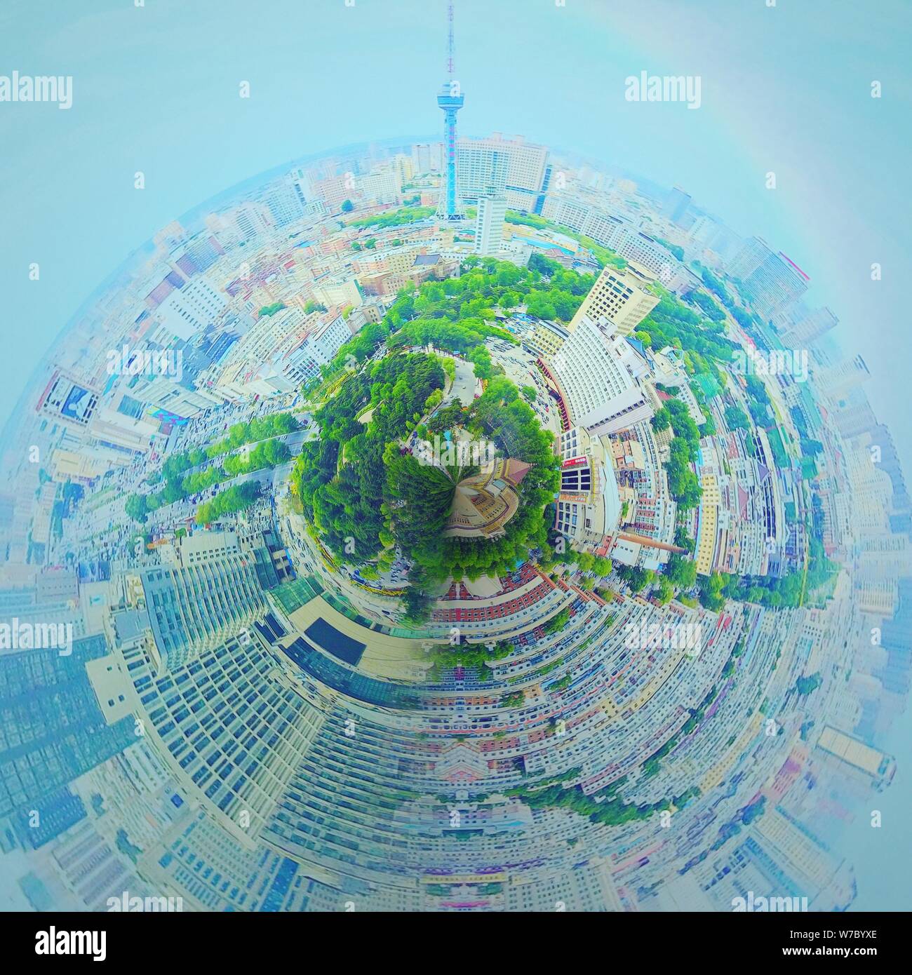 720 degree hi-res stock photography and images - Alamy
