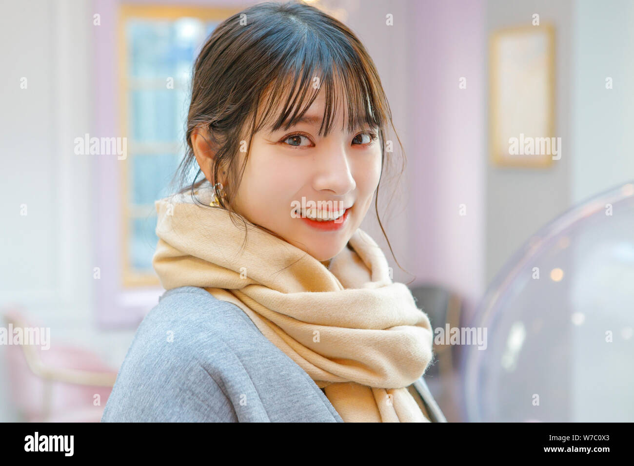 Osaka Street Style, February 2019 Stock Photo - Alamy