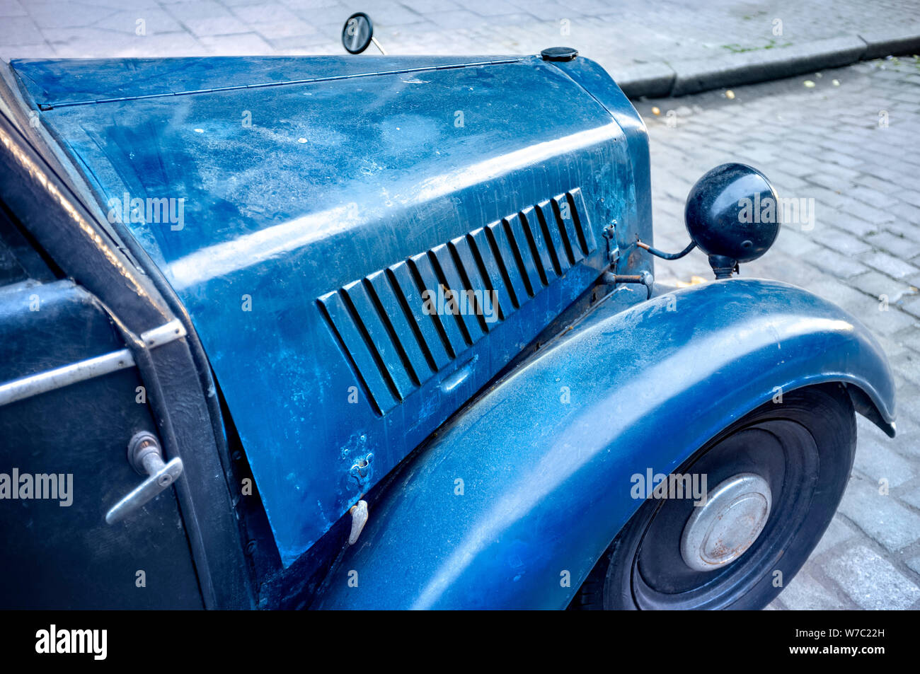 vintage car - bluish color effect Stock Photo - Alamy