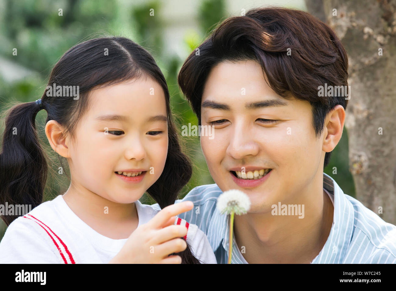 Happy and loving family 306 Stock Photo - Alamy
