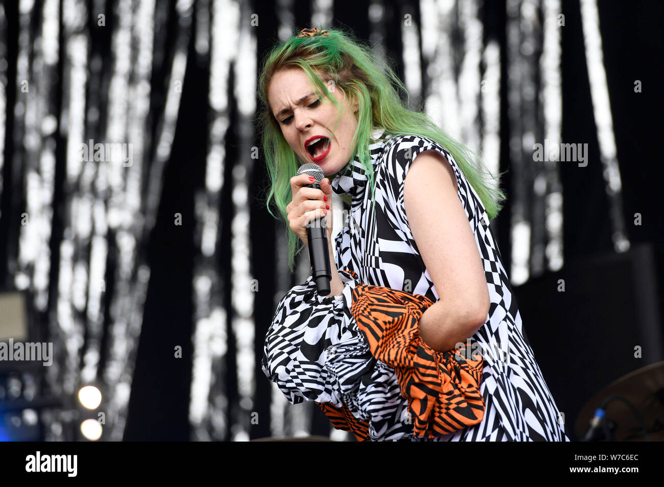 Kate nash concert hi-res stock photography and images - Alamy