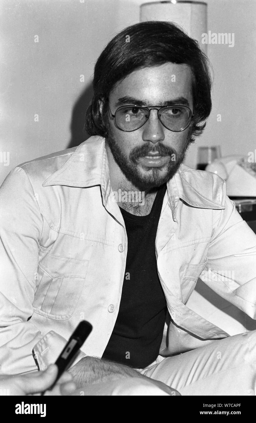 London hotel 1976 hi-res stock photography and images - Alamy