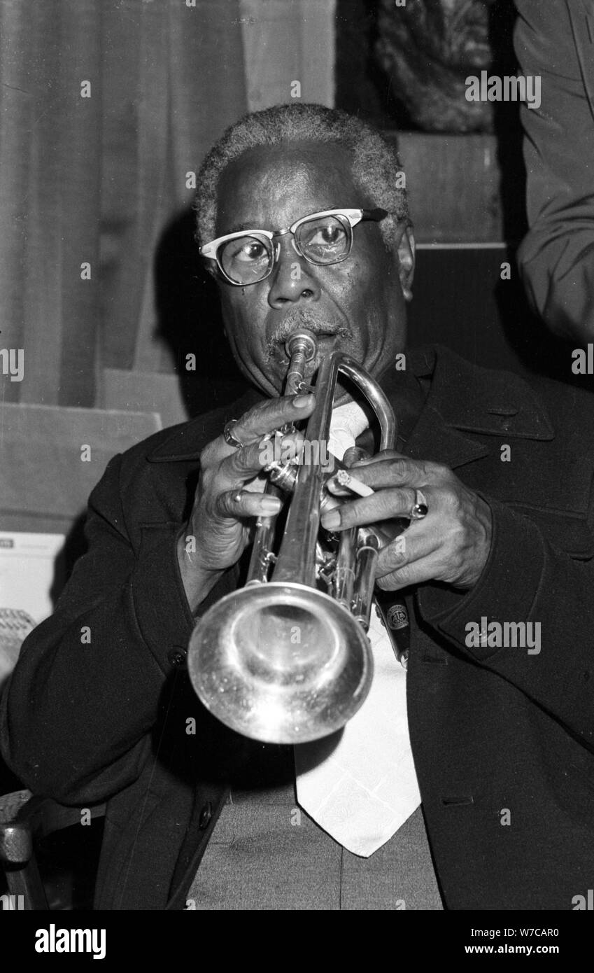 Roy eldridge hi-res stock photography and images - Alamy
