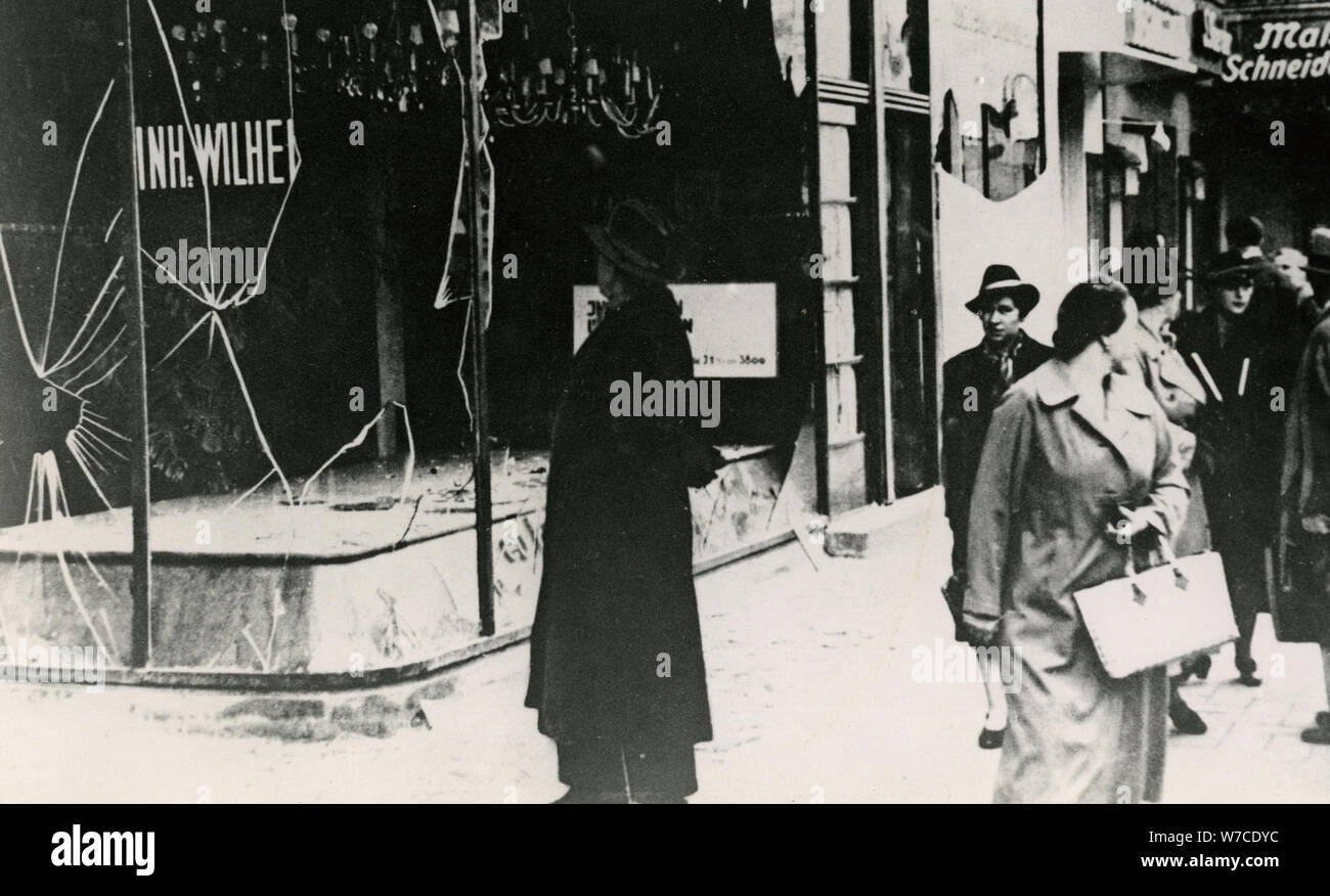 Destroyed Jewish shop in Berlin, 10 November 1938 Stock Photo - Alamy
