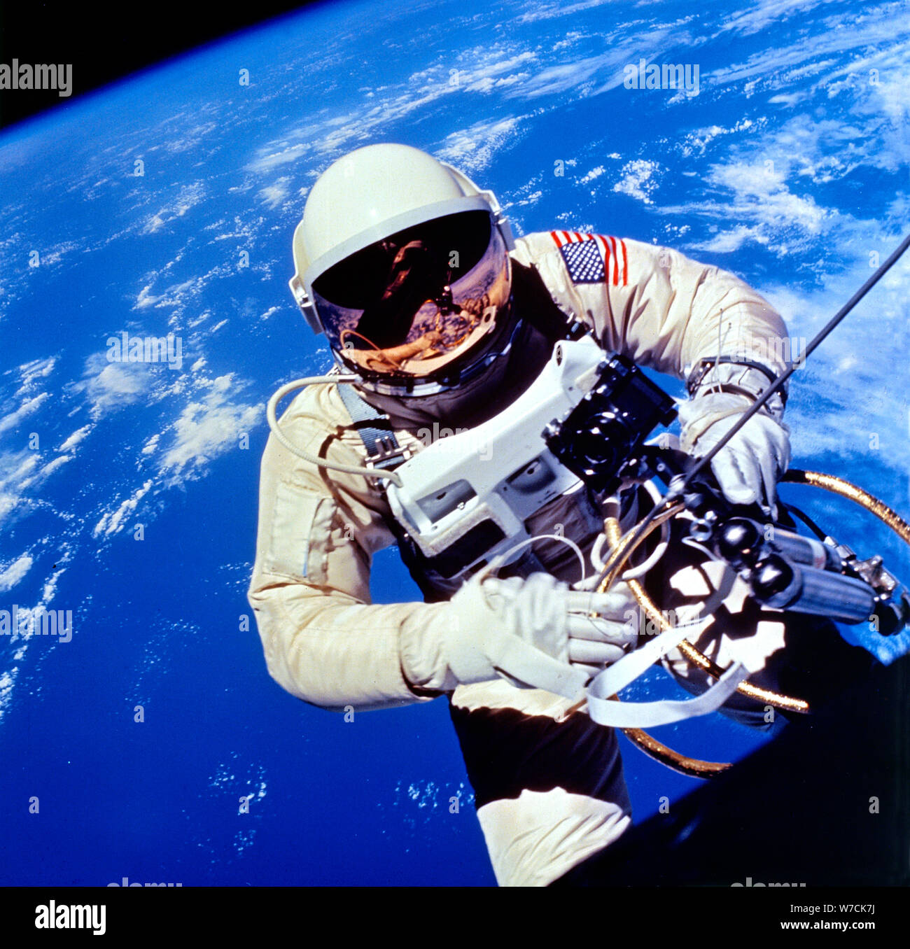 Astronaut edward white space walk hi-res stock photography and images ...