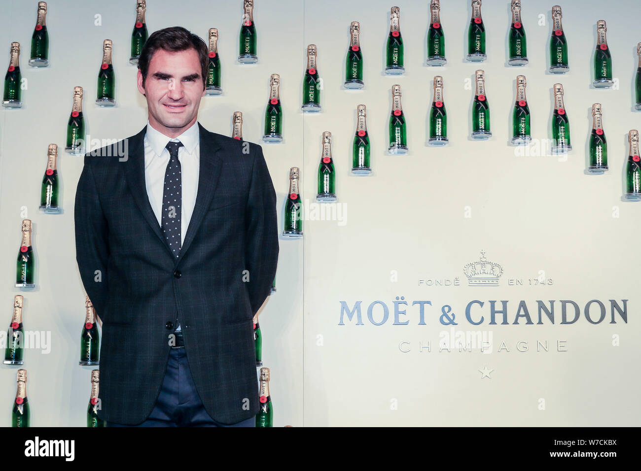 Swiss tennis player Roger Federer poses at the Moet and Chandon Party ...