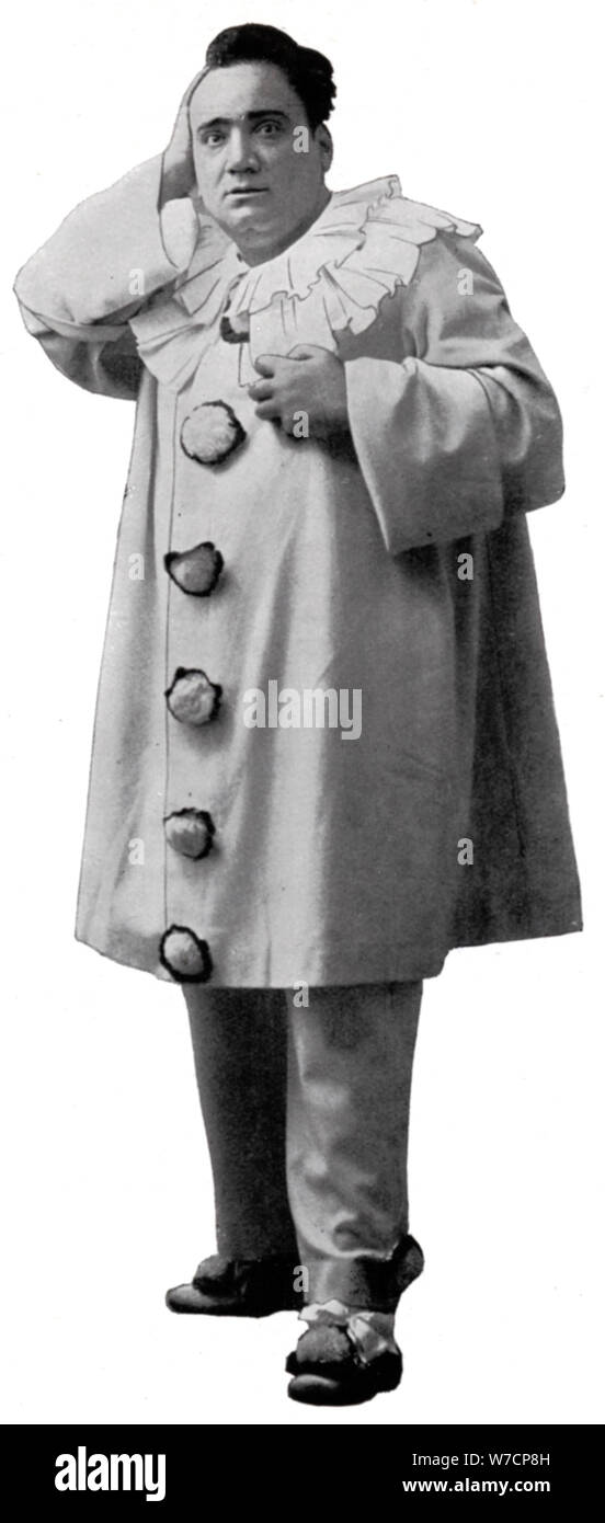 Male tenor hi-res stock photography and images - Alamy