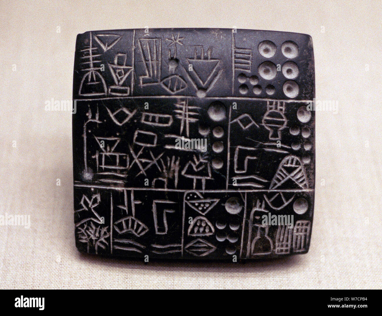 Mesopotamian sumerian hi-res stock photography and images - Alamy