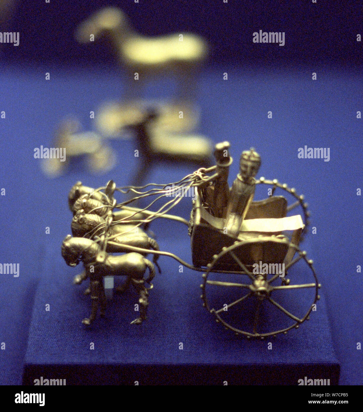 Oxus treasure gold achaemenid persian hi-res stock photography and ...