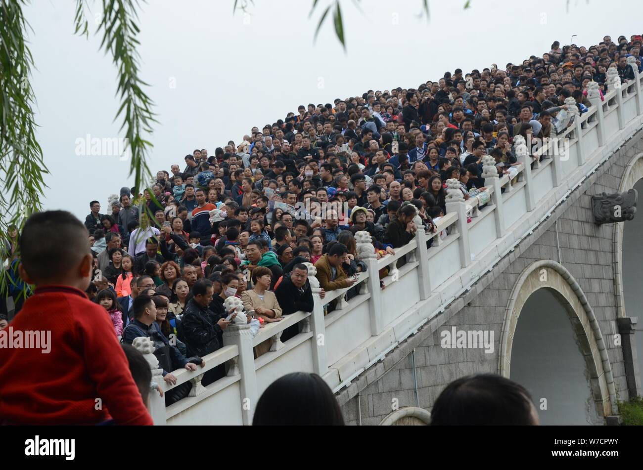 Tourists visit the Millennium City Park (Qingming Riverside Landscape ...