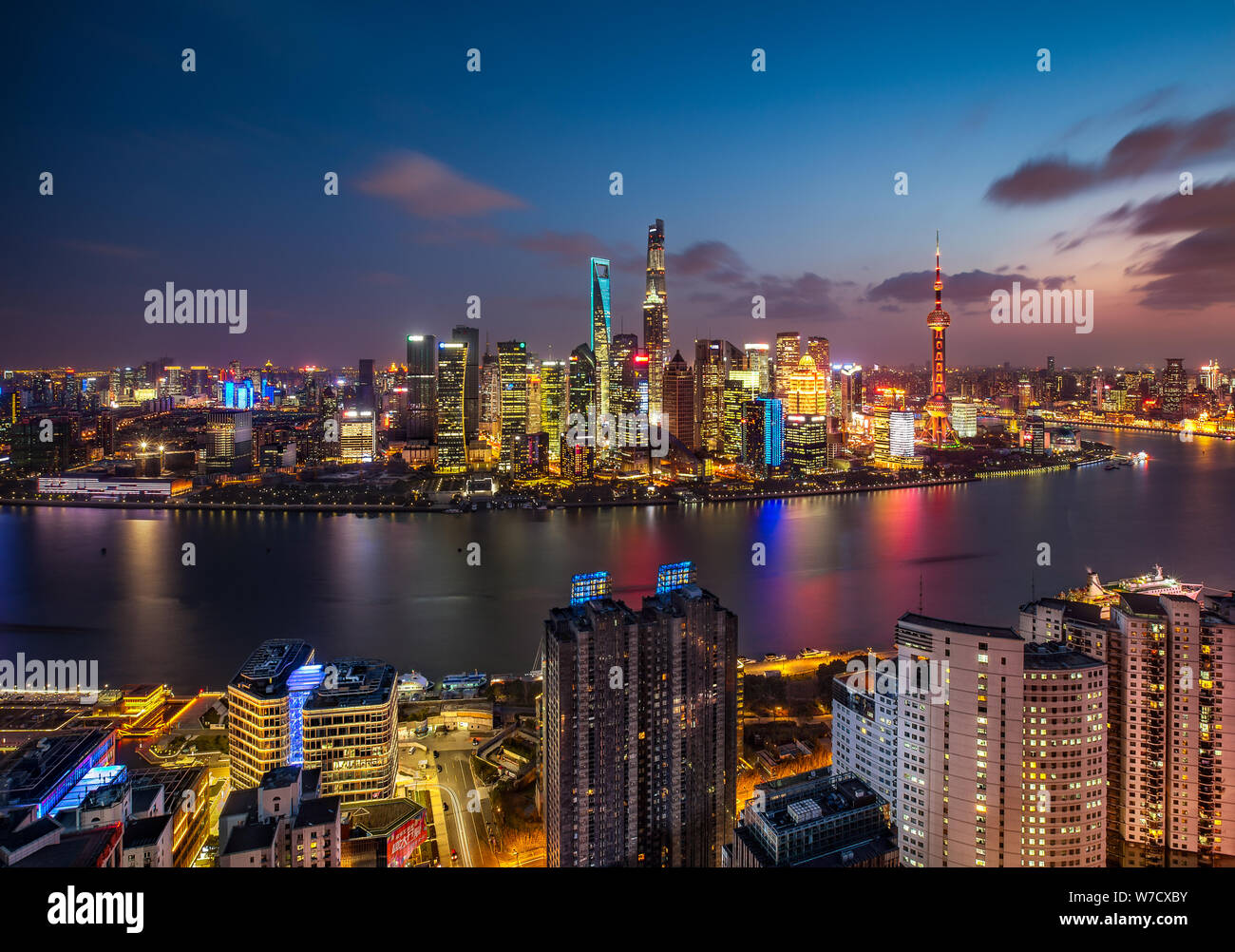 Night view of Puxi, the Huangpu River and the Lujiazui Financial ...