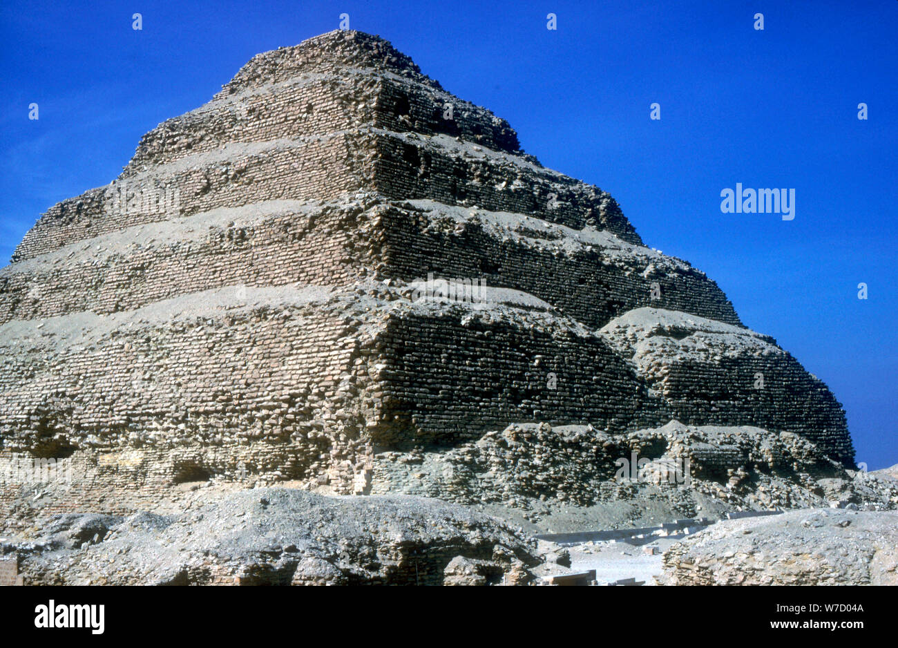 Step Pyramid of King Djoser (Zozer), Saqqara, Egypt, 3rd Dynasty, c2600 ...