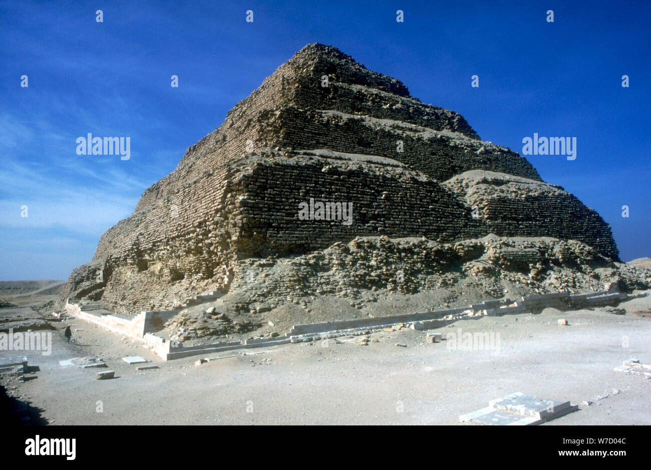 Step Pyramid of King Djoser (Zozer), Saqqara, Egypt, 3rd Dynasty, c2600 ...