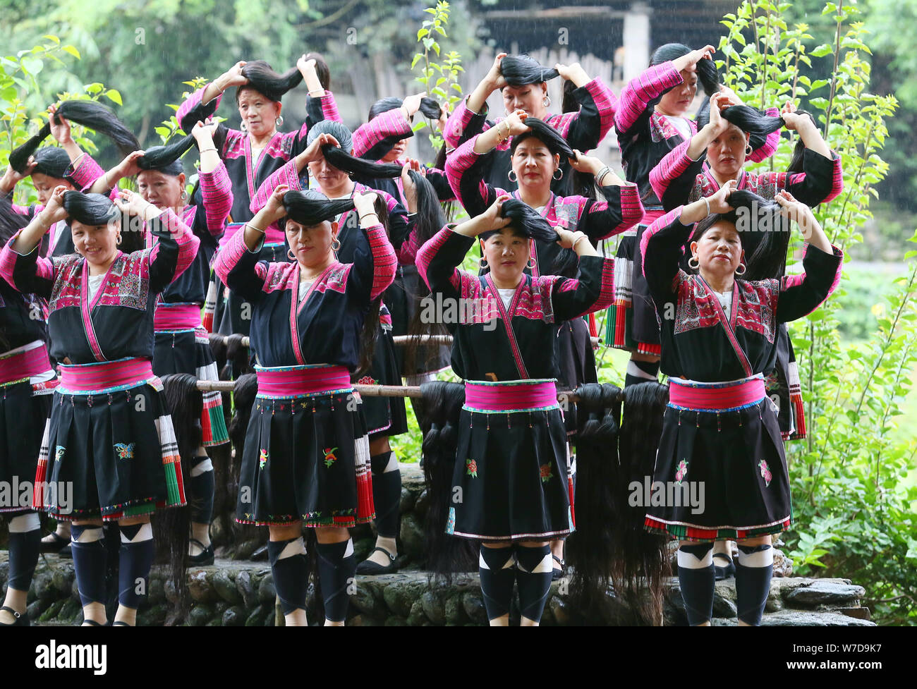 Huangluo hi-res stock photography and images - Alamy