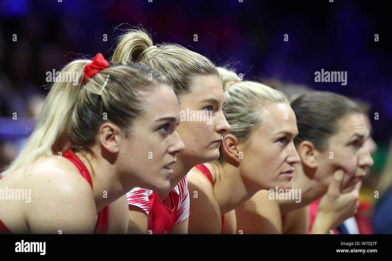 England players on the bench Stock Photo - Alamy