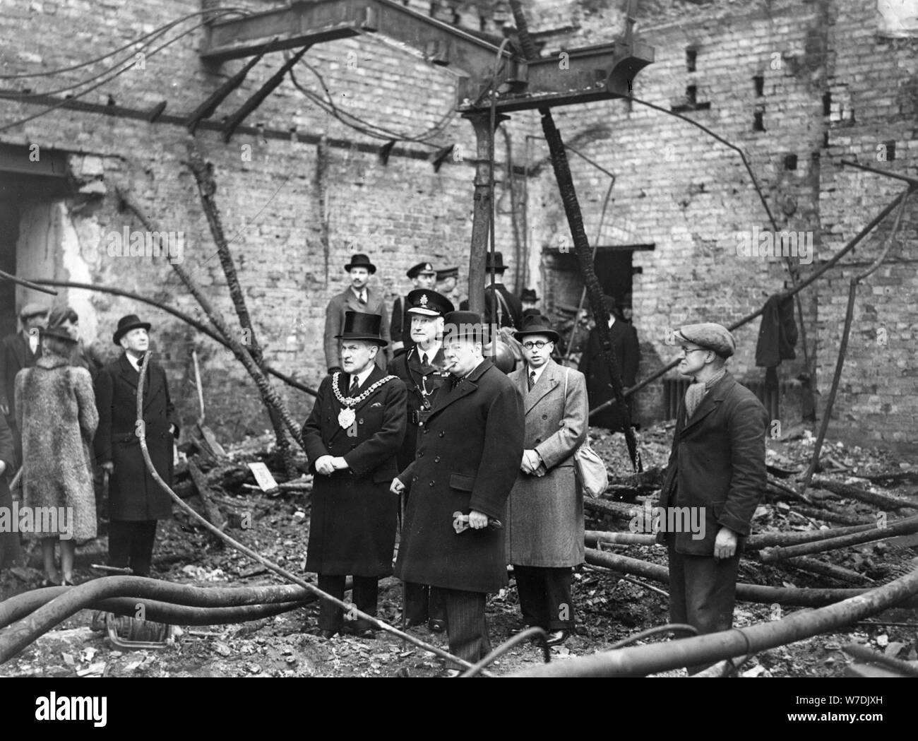 Wwii england bomb damage hi-res stock photography and images - Alamy