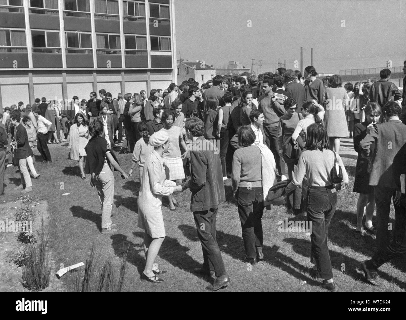 Nanterre 1968 hi-res stock photography and images - Alamy